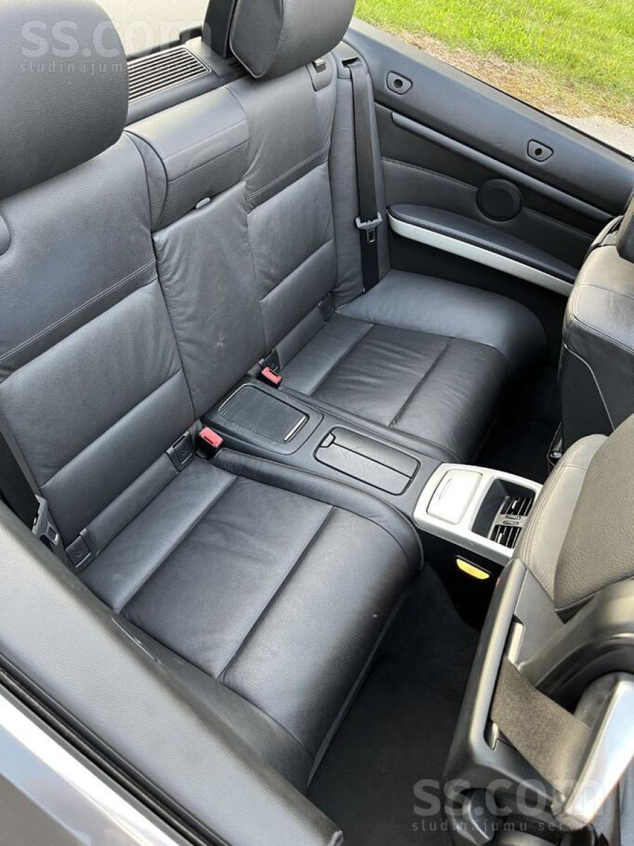 Grey BMW 325 2007 in Riga, with an engine capacity of 3.00 L and mileage of 218 thousand km for 6400 €, photo 8 on AUTOMOTO.COM.LV