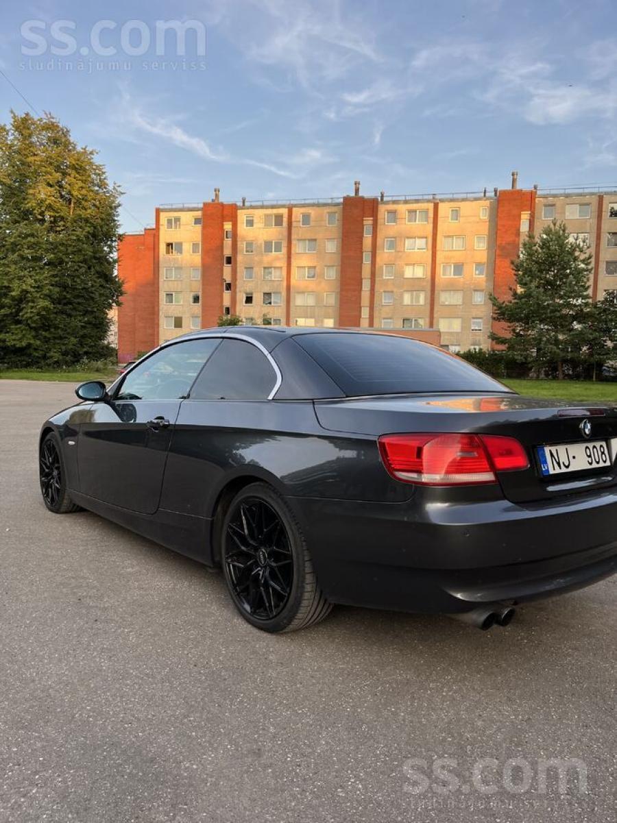 Grey BMW 325 2007 in Riga, with an engine capacity of 3.00 L and mileage of 218 thousand km for 6400 €, photo 19 on AUTOMOTO.COM.LV