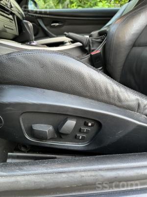 Grey BMW 325 2007 in Riga, with an engine capacity of 3.00 L and mileage of 218 thousand km for 6400 €, photo 22 on AUTOMOTO.COM.LV