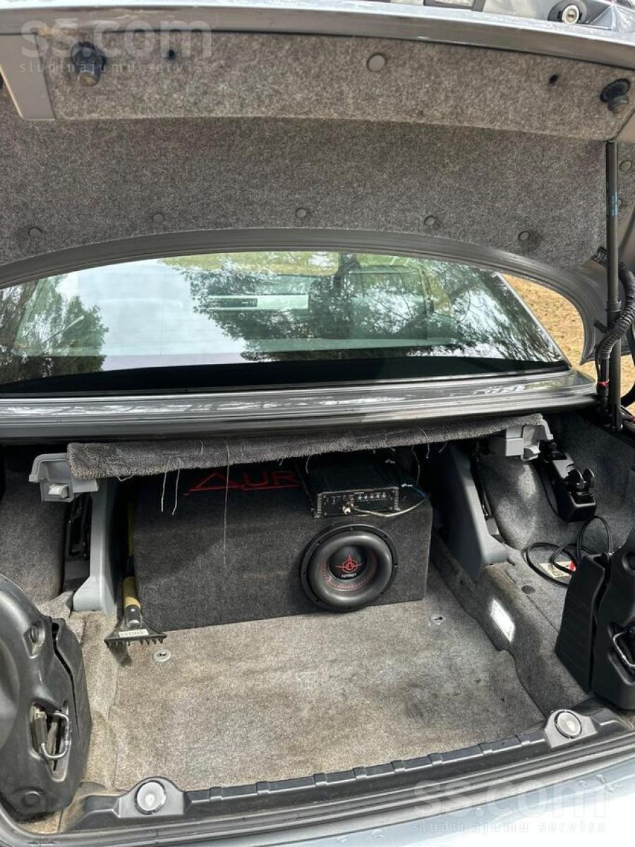 Grey BMW 325 2008 in Daugavpils, with an engine capacity of 3.00 L and mileage of 235 thousand km for 8700 €, photo 13 on AUTOMOTO.COM.LV
