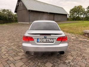 Серый БМВ 325 2009 в Тукумс, объемом двигателя 3.00 л и пробегом 210 тыс. км за 10500 €, фото 6 на AUTOMOTO.COM.LV