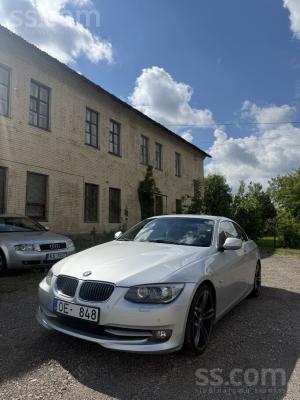 Pelēks BMW 325 2010 Rīga, ar dzinēja tilpumu 3.00 L un nobraukumu 145 tūkst. km par 13500 €, foto 3 vietnē AUTOMOTO.COM.LV