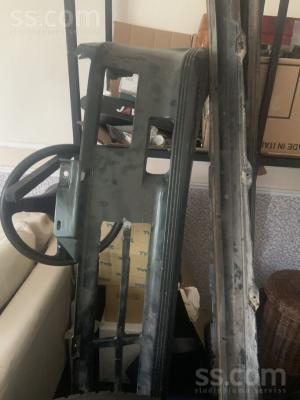 Pelēks BMW 325 1986 Rīga, ar dzinēja tilpumu 2.70 L un nobraukumu 188 tūkst. km par 5150 €, foto 10 vietnē AUTOMOTO.COM.LV