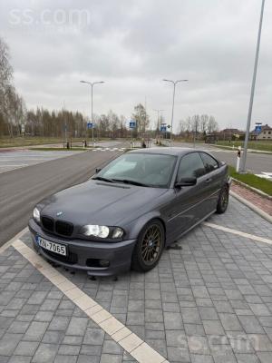 Grey BMW 325 2002 in Jelgava, with an engine capacity of 2.50 L and mileage of 323 thousand km for 4950 €, photo  on AUTOMOTO.COM.LV