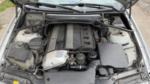 Grey BMW 325 2002 in Vilnius, with an engine capacity of 2.50 L and mileage of 260 thousand km for 3000 €, photo 18 on AUTOMOTO.COM.LV