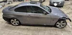 Grey BMW 325 2006 in Gargzdai, with an engine capacity of 2.50 L and mileage of 200 thousand km for 2500 €, photo 3 on AUTOMOTO.COM.LV