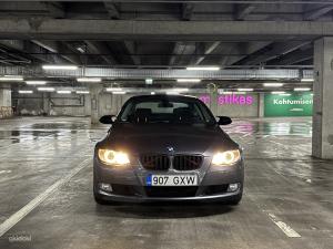 Grey BMW 325 2006 in Tallinn, with an engine capacity of 0.16 L and mileage of 240 thousand km for 7000 €, photo 17 on AUTOMOTO.COM.LV
