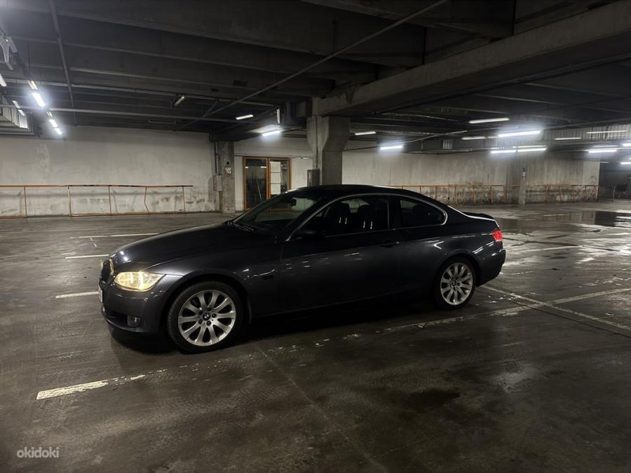 Grey BMW 325 2006 in Tallinn, with an engine capacity of 0.16 L and mileage of 240 thousand km for 7000 €, photo 18 on AUTOMOTO.COM.LV