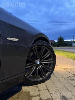 Pelēks BMW 325 2006 Balvi, ar dzinēja tilpumu 2.50 L un nobraukumu 237 tūkst. km par 5150 €, foto 6 vietnē AUTOMOTO.COM.LV