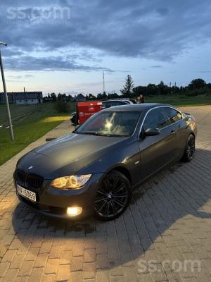 Pelēks BMW 325 2006 Balvi, ar dzinēja tilpumu 2.50 L un nobraukumu 237 tūkst. km par 5150 €, foto 7 vietnē AUTOMOTO.COM.LV
