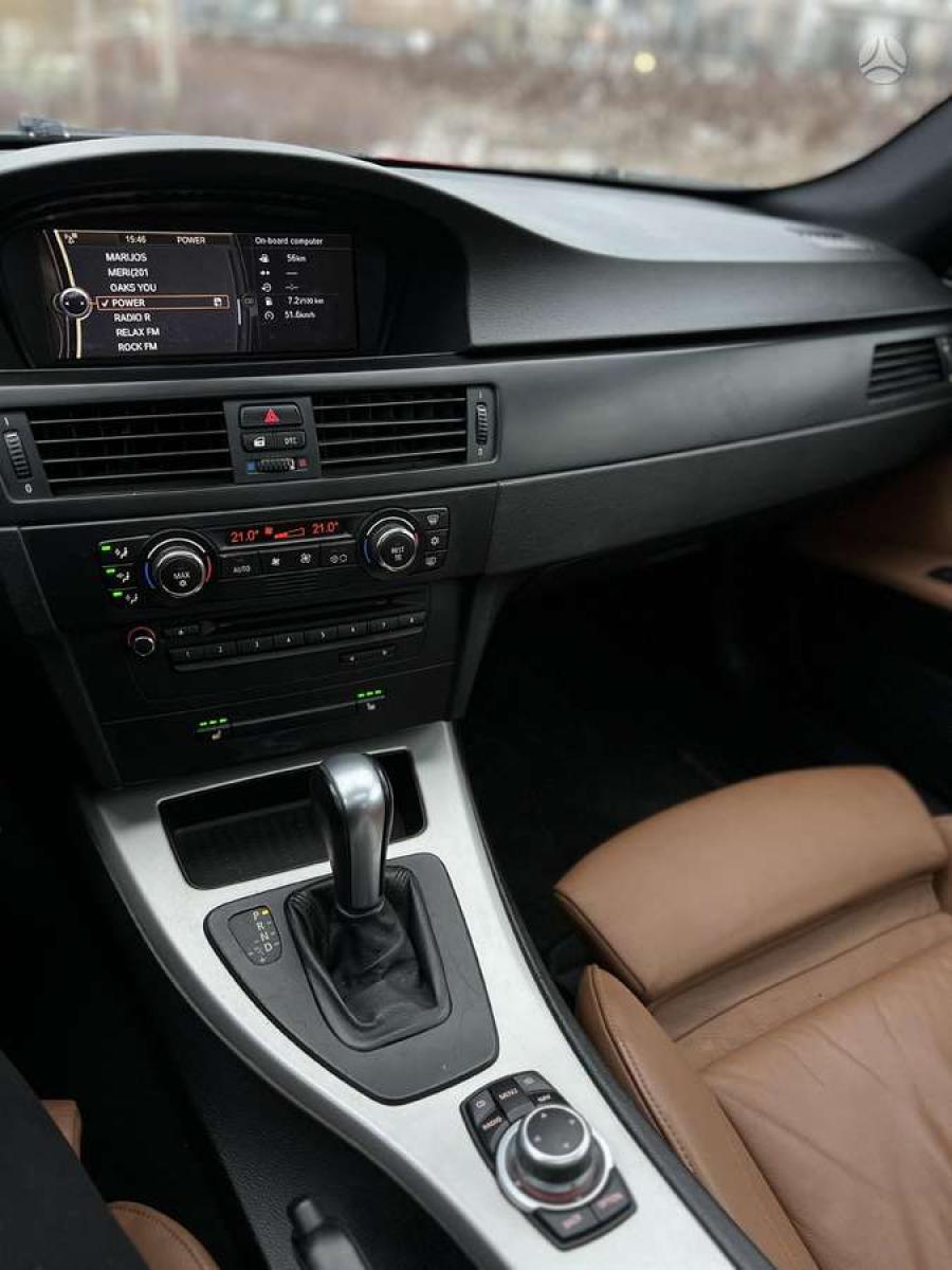 Grey BMW 325 2008 in Vilnius, with an engine capacity of 2.99 L and mileage of 285 thousand km for 7700 €, photo 13 on AUTOMOTO.COM.LV