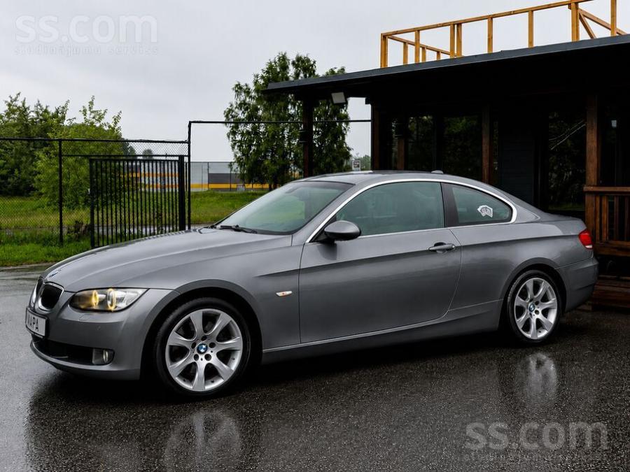 Grey BMW 325 2008 in Riga, with an engine capacity of 3.00 L and mileage of 270 thousand km for 6490 €, photo 3 on AUTOMOTO.COM.LV