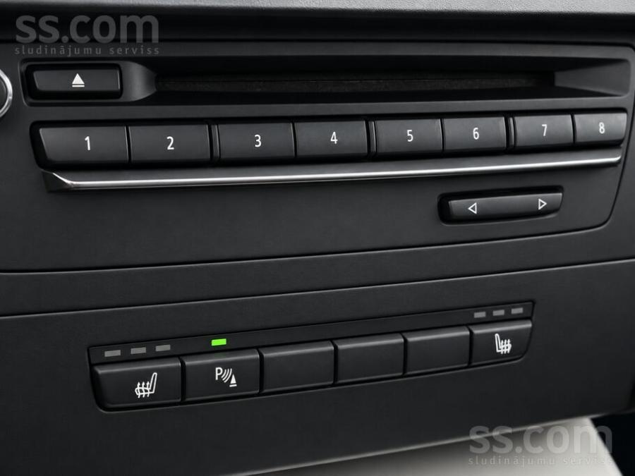 Grey BMW 325 2008 in Riga, with an engine capacity of 3.00 L and mileage of 270 thousand km for 6490 €, photo 21 on AUTOMOTO.COM.LV