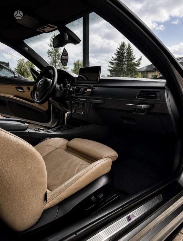 Pelēks BMW 325 2008 Viļņa, ar dzinēja tilpumu 0.00 L un nobraukumu 334 tūkst. km par 7200 €, foto 9 vietnē AUTOMOTO.COM.LV