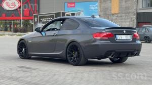 Pelēks BMW 325 2009 Liepāja, ar dzinēja tilpumu 3.00 L un nobraukumu 331 tūkst. km par 9990 €, foto 9 vietnē AUTOMOTO.COM.LV