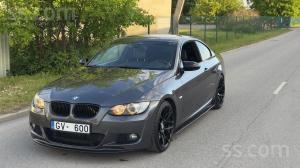 Pelēks BMW 325 2009 Liepāja, ar dzinēja tilpumu 3.00 L un nobraukumu 331 tūkst. km par 9990 €, foto 15 vietnē AUTOMOTO.COM.LV