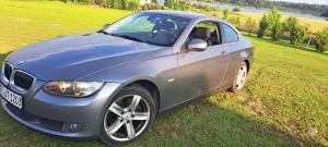 Pelēks BMW 325 2009 Alīta, ar dzinēja tilpumu 3.00 L un nobraukumu 228 tūkst. km par 5500 €, foto 3 vietnē AUTOMOTO.COM.LV