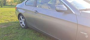 Pelēks BMW 325 2009 Alīta, ar dzinēja tilpumu 3.00 L un nobraukumu 228 tūkst. km par 5500 €, foto 6 vietnē AUTOMOTO.COM.LV