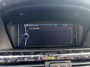 Grey BMW 325 2009 in Marijampole, with an engine capacity of 2.99 L and mileage of 225 thousand km for 6500 €, photo 15 on AUTOMOTO.COM.LV