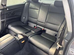 Grey BMW 325 2009 in Marijampole, with an engine capacity of 2.99 L and mileage of 225 thousand km for 6500 €, photo 21 on AUTOMOTO.COM.LV