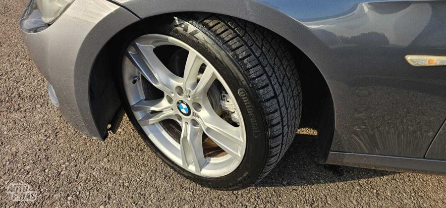 Grey BMW 325 2010 in Kaunas, with an engine capacity of 3.00 L and mileage of 422 thousand km for 7450 €, photo 11 on AUTOMOTO.COM.LV