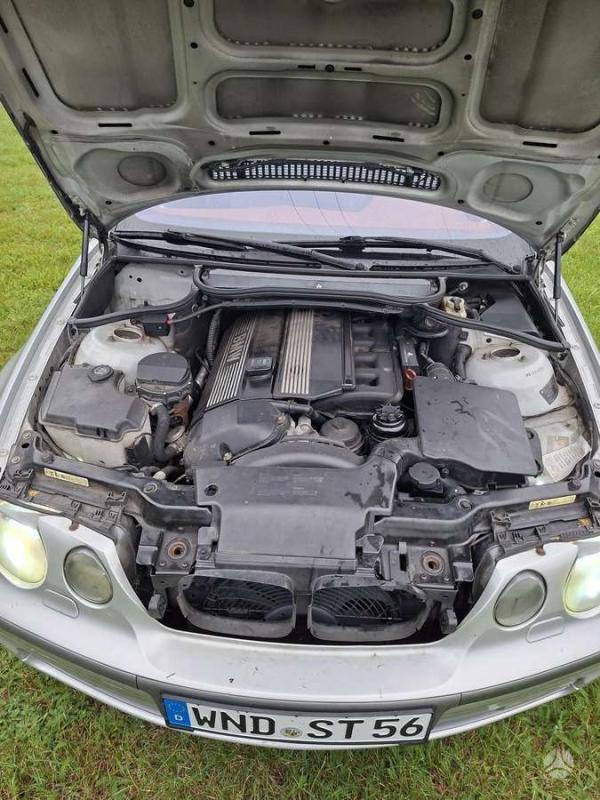 БМВ 325 2002 в Шакяй на AUTOMOTO.COM.LV Серый БМВ 325 2002 в Шакяй, объемом двигателя 2.50 л и пробегом 280 тыс. км за 2200 €, фото 6 на AUTOMOTO.COM.LV