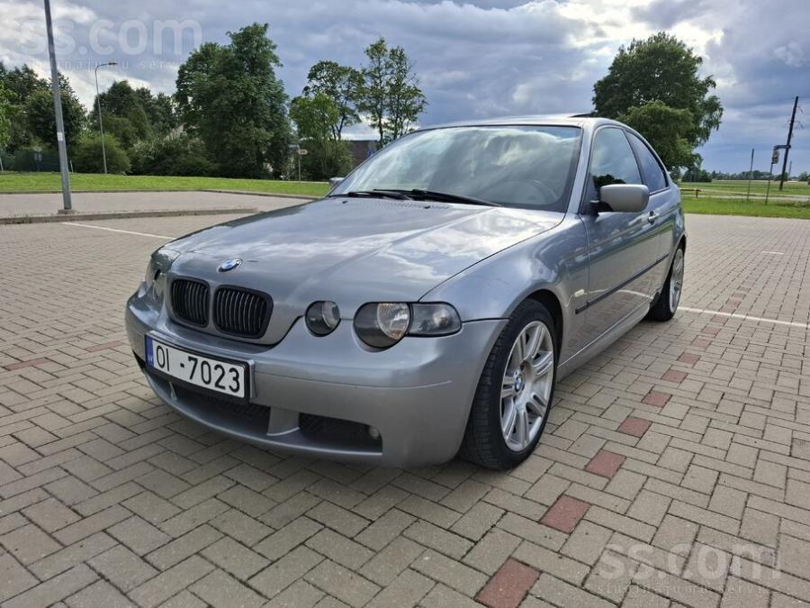 Pelēks BMW 325 2003 Cēsis, ar dzinēja tilpumu 2.50 L un nobraukumu 293 tūkst. km par 4500 €, foto 1 vietnē AUTOMOTO.COM.LV