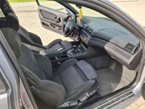 Pelēks BMW 325 2003 Cēsis, ar dzinēja tilpumu 2.50 L un nobraukumu 293 tūkst. km par 4500 €, foto 11 vietnē AUTOMOTO.COM.LV