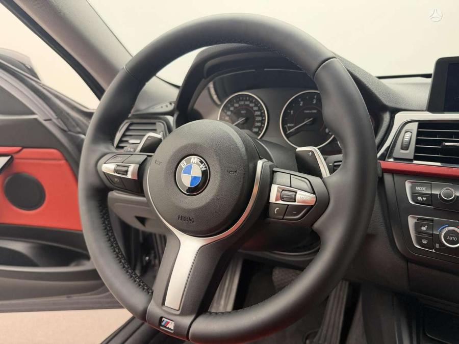 Grey BMW 325 2013 in Panevezys, with an engine capacity of 2.00 L and mileage of 299 thousand km for 10490 €, photo 22 on AUTOMOTO.COM.LV