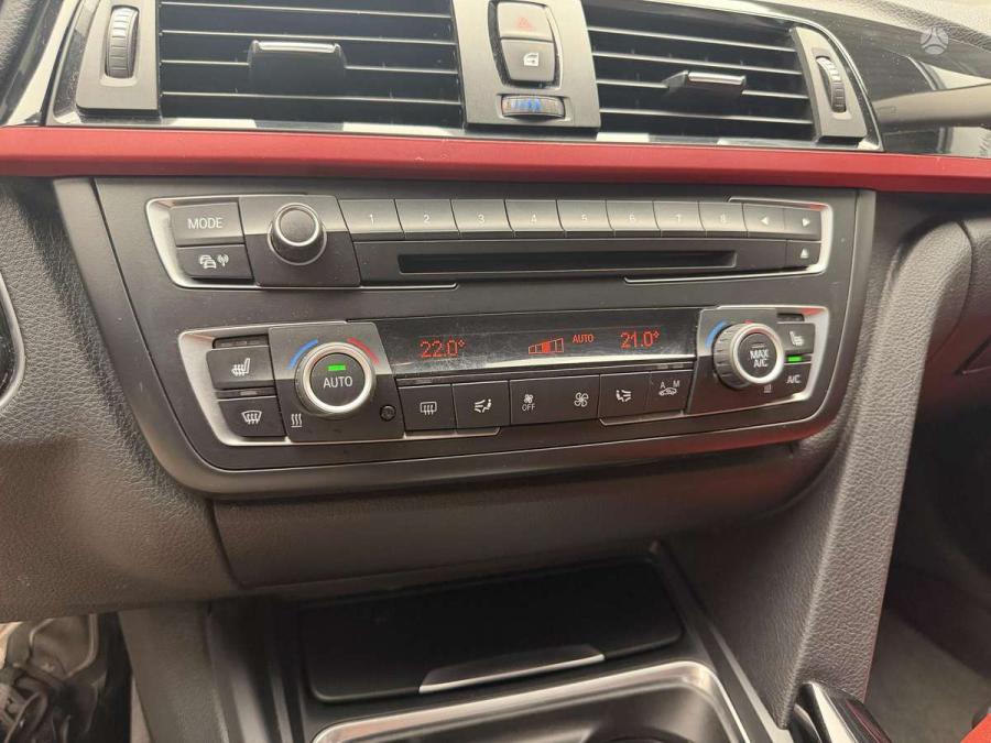 Grey BMW 325 2013 in Panevezys, with an engine capacity of 2.00 L and mileage of 299 thousand km for 10490 €, photo 27 on AUTOMOTO.COM.LV
