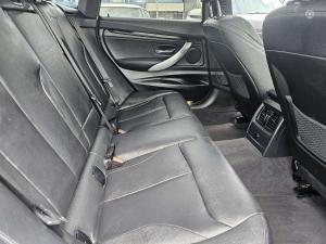 Grey BMW 325 2013 in Kaunas, with an engine capacity of 2.00 L and mileage of 272 thousand km for 9999 €, photo 22 on AUTOMOTO.COM.LV