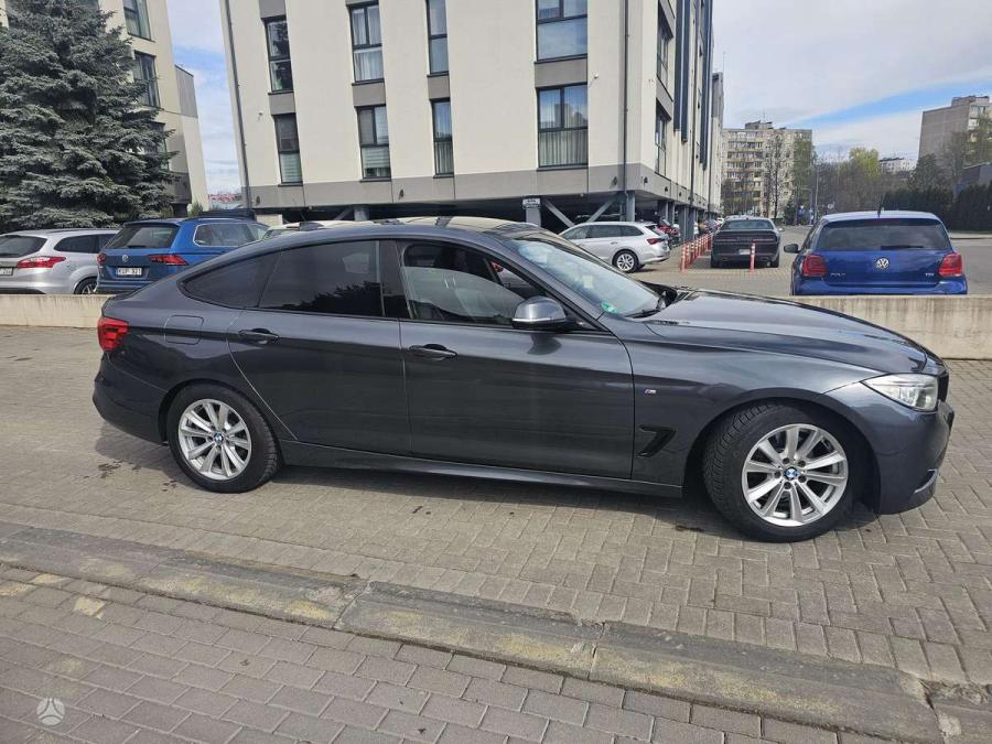 Grey BMW 325 2013 in Kaunas, with an engine capacity of 2.00 L and mileage of 272 thousand km for 9999 €, photo 32 on AUTOMOTO.COM.LV