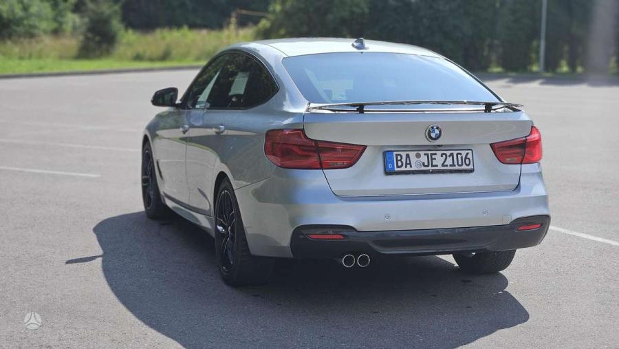 Grey BMW 325 2017 in Elektrenai, with an engine capacity of 2.00 L and mileage of 201 thousand km for 15600 €, photo 5 on AUTOMOTO.COM.LV