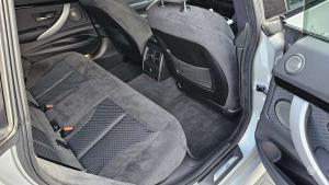 Grey BMW 325 2017 in Elektrenai, with an engine capacity of 2.00 L and mileage of 201 thousand km for 15600 €, photo 17 on AUTOMOTO.COM.LV