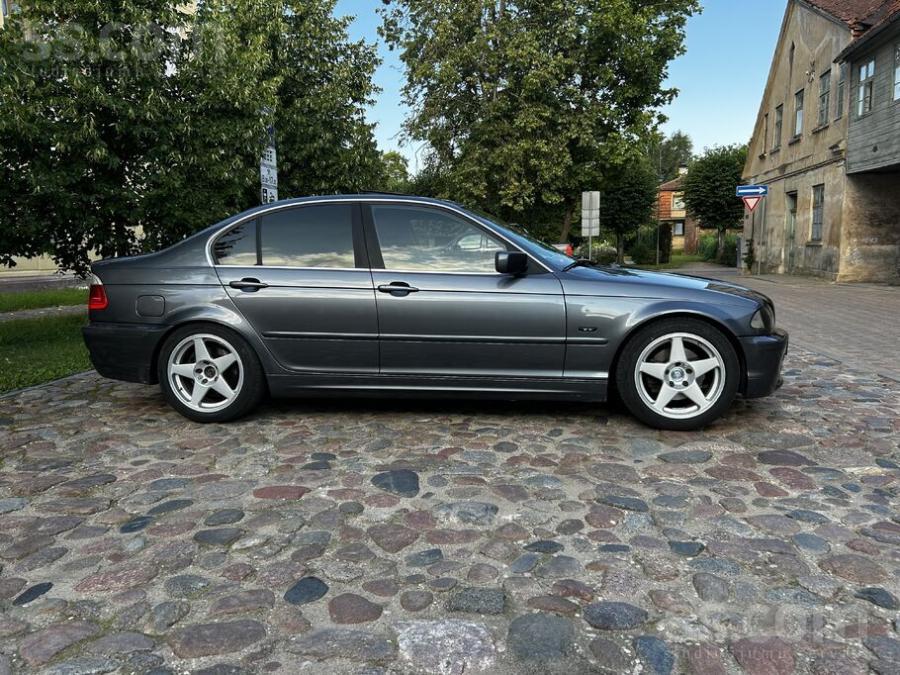 Grey BMW 325 2001 in Kuldiga, with an engine capacity of 2.50 L and mileage of 289 thousand km for 4150 €, photo 4 on AUTOMOTO.COM.LV