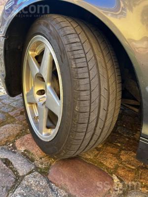 Grey BMW 325 2001 in Kuldiga, with an engine capacity of 2.50 L and mileage of 289 thousand km for 4150 €, photo 13 on AUTOMOTO.COM.LV