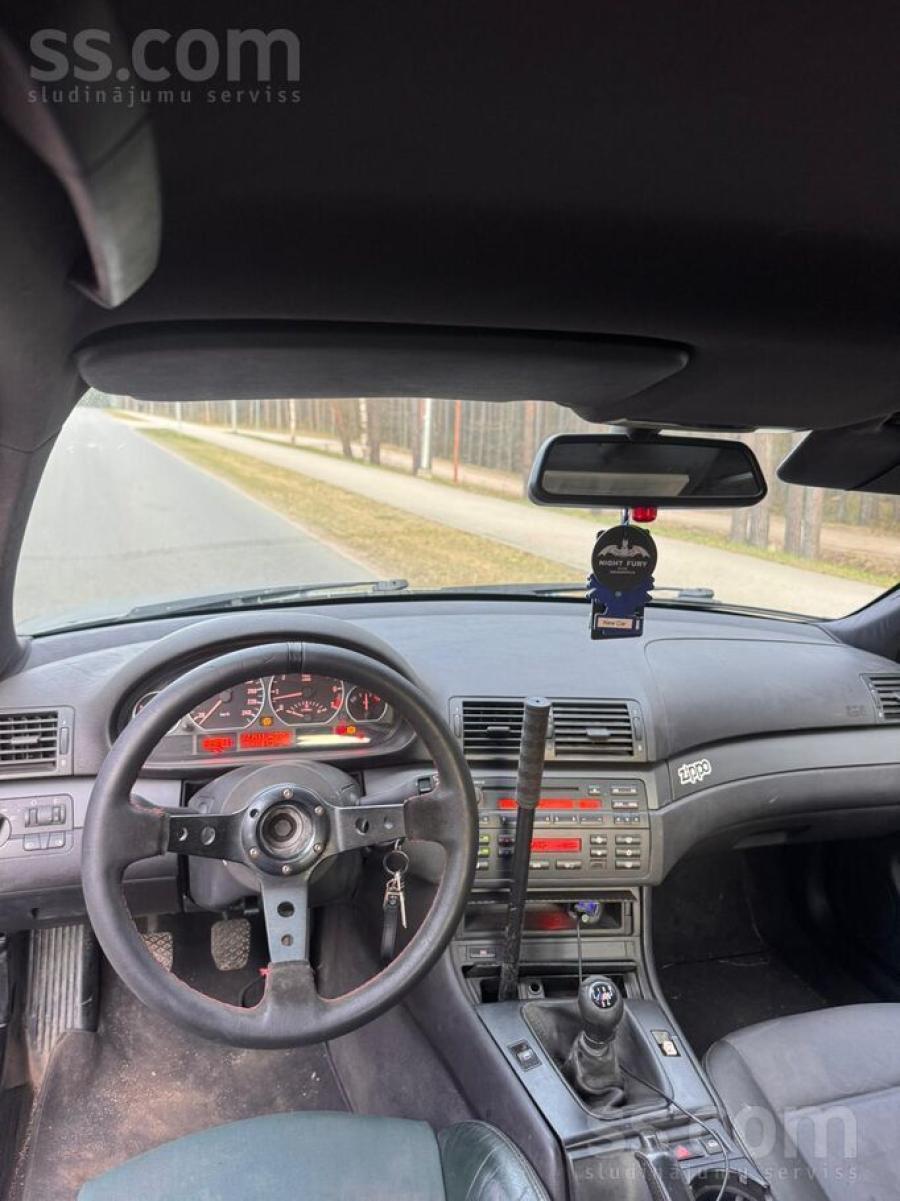 Pelēks BMW 325 2003 Daugavpils, ar dzinēja tilpumu 2.50 L un nobraukumu 222 tūkst. km par 1800 €, foto 8 vietnē AUTOMOTO.COM.LV