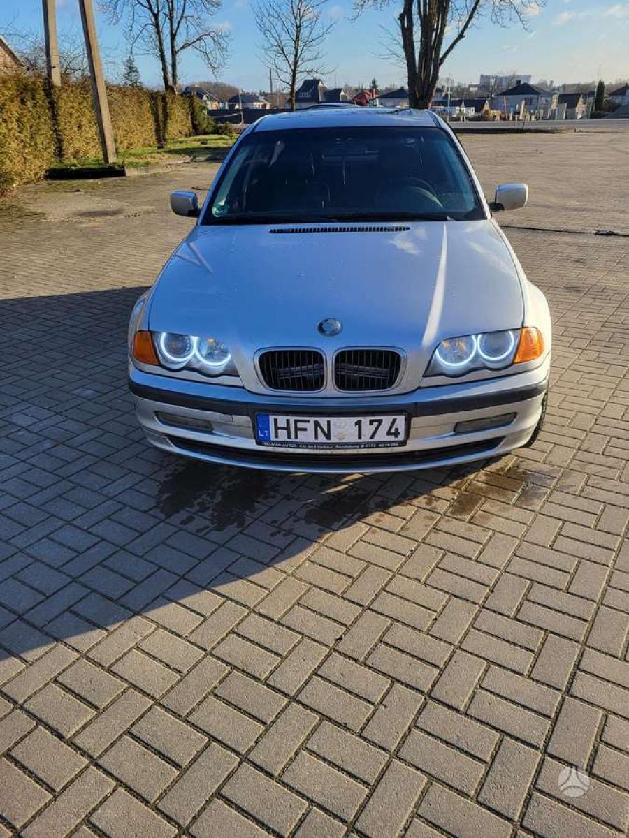 Pelēks BMW 325 2004 Tauragė, ar dzinēja tilpumu 0.00 L un nobraukumu 197 tūkst. km par 1900 €, foto 1 vietnē AUTOMOTO.COM.LV