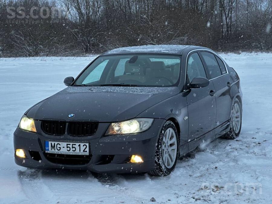 Pelēks BMW 325 2005 Rīga, ar dzinēja tilpumu 2.50 L un nobraukumu 271 tūkst. km par 6500 €, foto 12 vietnē AUTOMOTO.COM.LV