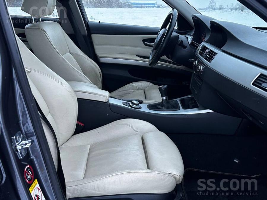Pelēks BMW 325 2005 Rīga, ar dzinēja tilpumu 2.50 L un nobraukumu 271 tūkst. km par 6500 €, foto 17 vietnē AUTOMOTO.COM.LV