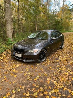 Pelēks BMW 325 2005 Rīga, ar dzinēja tilpumu 2.50 L un nobraukumu 271 tūkst. km par 6500 €, foto 27 vietnē AUTOMOTO.COM.LV