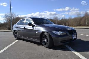 Grey BMW 325 2005 in Gargzdai, with an engine capacity of 2.50 L and mileage of 316 thousand km for 5000 €, photo 4 on AUTOMOTO.COM.LV