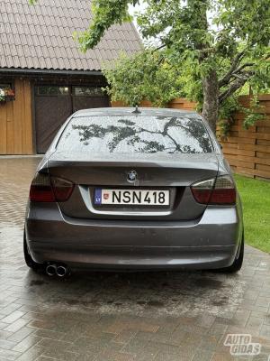Pelēks BMW 325 2005 Biržai, ar dzinēja tilpumu 2.50 L un nobraukumu 390 tūkst. km par 4500 €, foto 5 vietnē AUTOMOTO.COM.LV