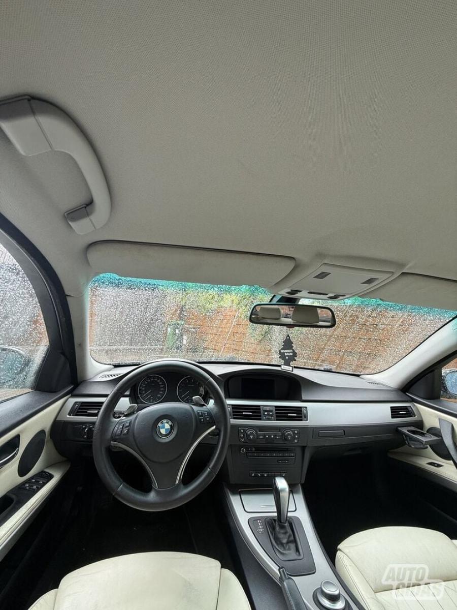 Pelēks BMW 325 2005 Biržai, ar dzinēja tilpumu 2.50 L un nobraukumu 390 tūkst. km par 4500 €, foto 12 vietnē AUTOMOTO.COM.LV