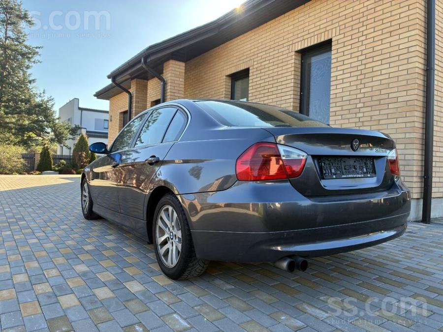 Pelēks BMW 325 2005 Rīga, ar dzinēja tilpumu 2.50 L un nobraukumu 0 tūkst. km par 4500 €, foto 9 vietnē AUTOMOTO.COM.LV
