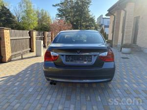 Pelēks BMW 325 2005 Rīga, ar dzinēja tilpumu 2.50 L un nobraukumu 0 tūkst. km par 4500 €, foto 10 vietnē AUTOMOTO.COM.LV