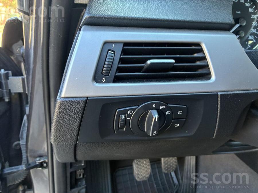 Pelēks BMW 325 2005 Rīga, ar dzinēja tilpumu 2.50 L un nobraukumu 0 tūkst. km par 4500 €, foto 13 vietnē AUTOMOTO.COM.LV