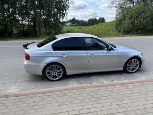 Pelēks BMW 325 2005 Kauņa, ar dzinēja tilpumu 2.50 L un nobraukumu 431 tūkst. km par 2500 €, foto 6 vietnē AUTOMOTO.COM.LV