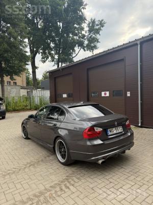 Grey BMW 325 2005 in Riga, with an engine capacity of 2.50 L and mileage of 281 thousand km for 5700 €, photo 7 on AUTOMOTO.COM.LV