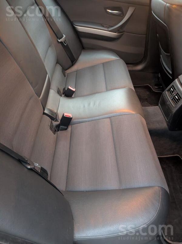 Grey BMW 325 2005 in Jekabpils, with an engine capacity of 2.50 L and mileage of 201 thousand km for 4100 €, photo 10 on AUTOMOTO.COM.LV